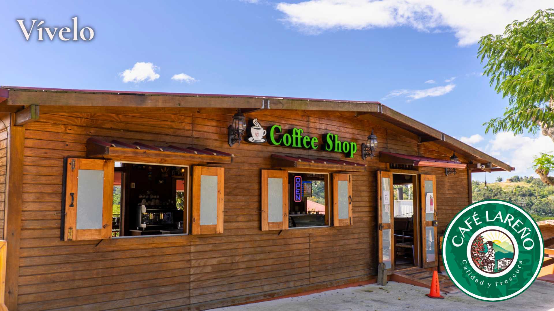 Café Lareño Coffee Shop - [43% OFF] Separa con $9: Comida para 2 con ...