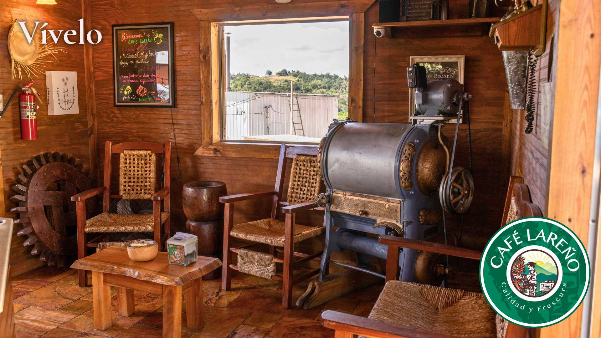 Café Lareño Coffee Shop - [43% OFF] Separa con $9: Comida para 2 con ...